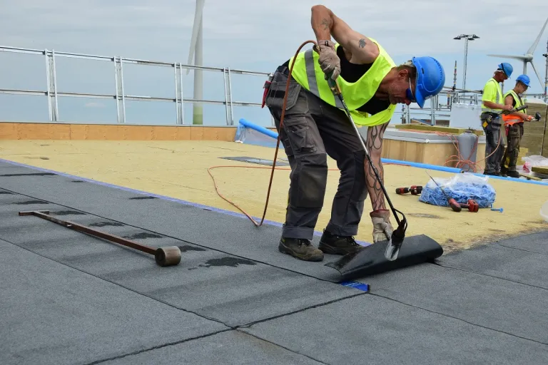 Roof waterproofing service | Pakistan no1 company | heat proofing